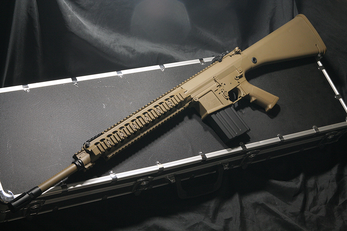 非表示 KAC M11O SASS